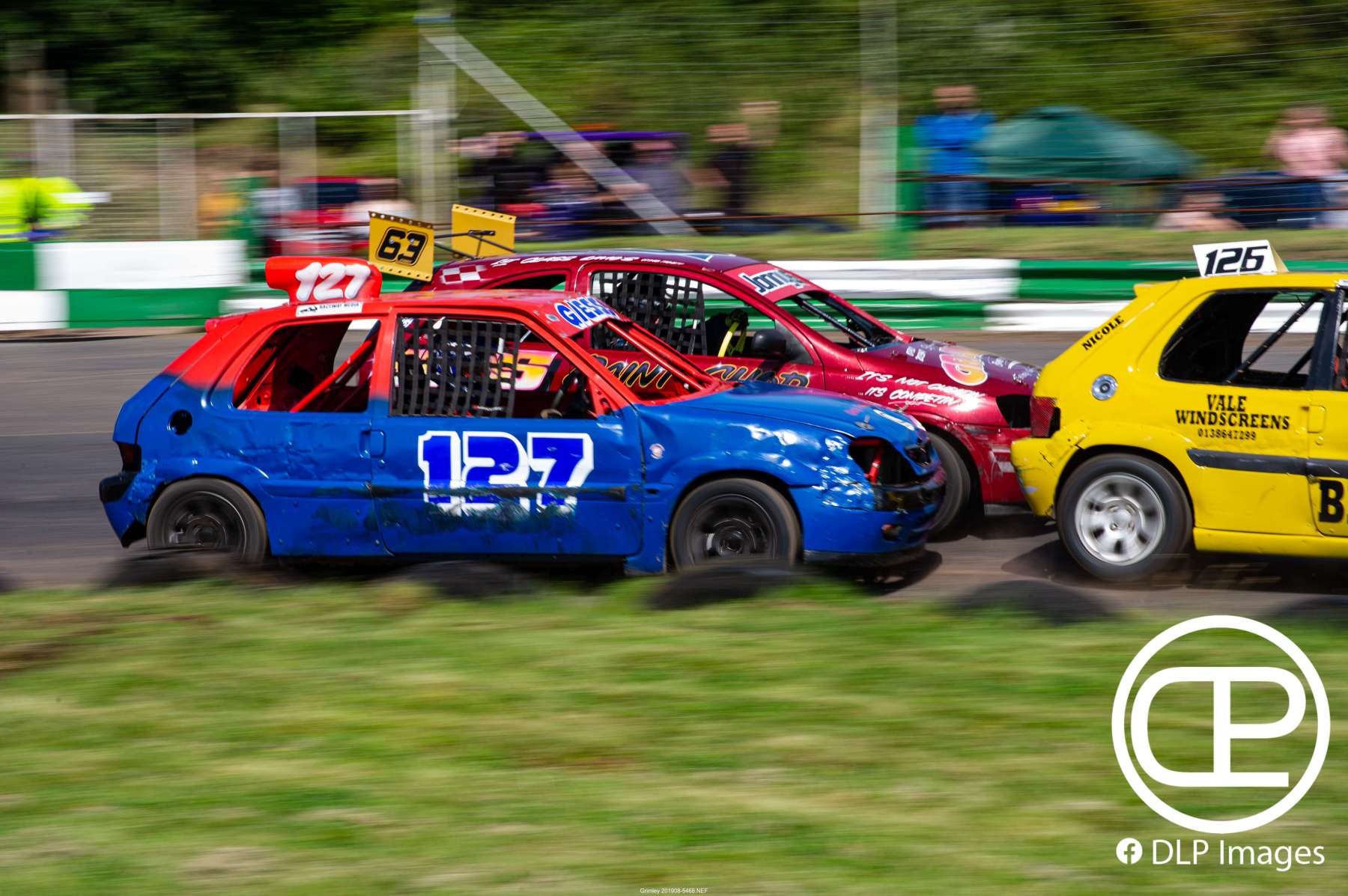 F2 Outlaws, and the non-contact classes Jnr Ministox,