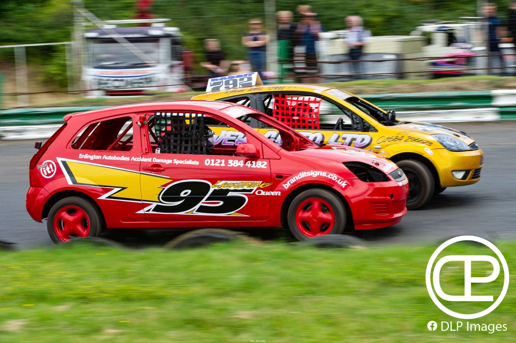 F2 Outlaws, and the non-contact classes Jnr Ministox,